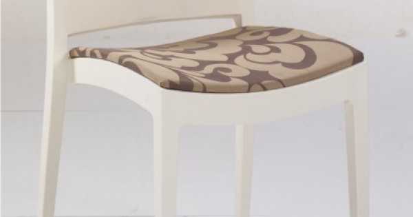 TILIA SPECTO CHAIR PADDED NO ARM CREAM 20254